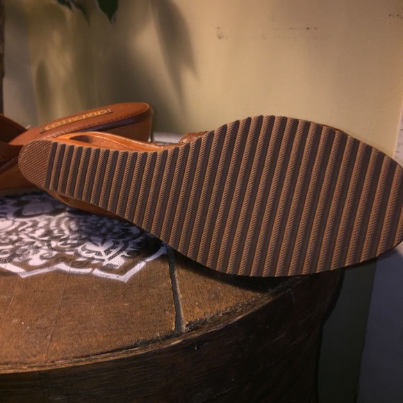 rapallo | Shoes | Vintage Rappollo Wooden Wedge | Poshmark